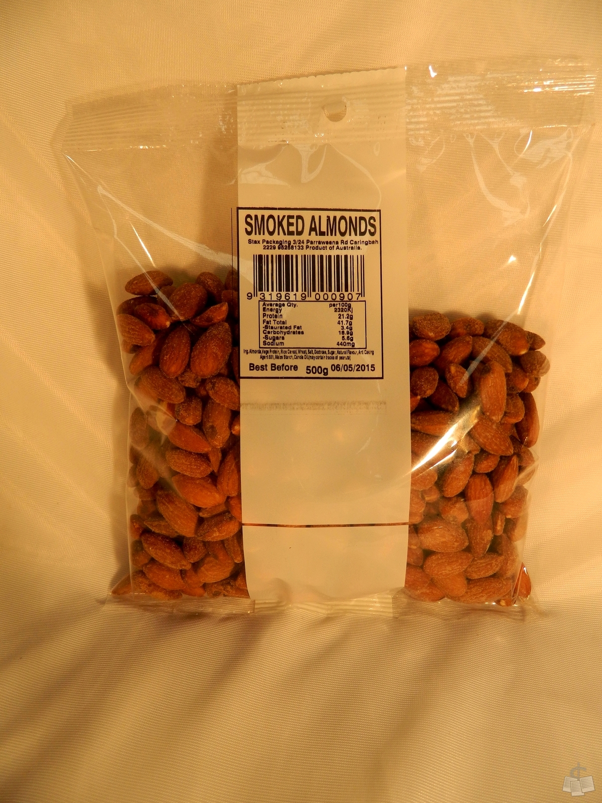 Smoked_Almonds_002 - Stax Foods